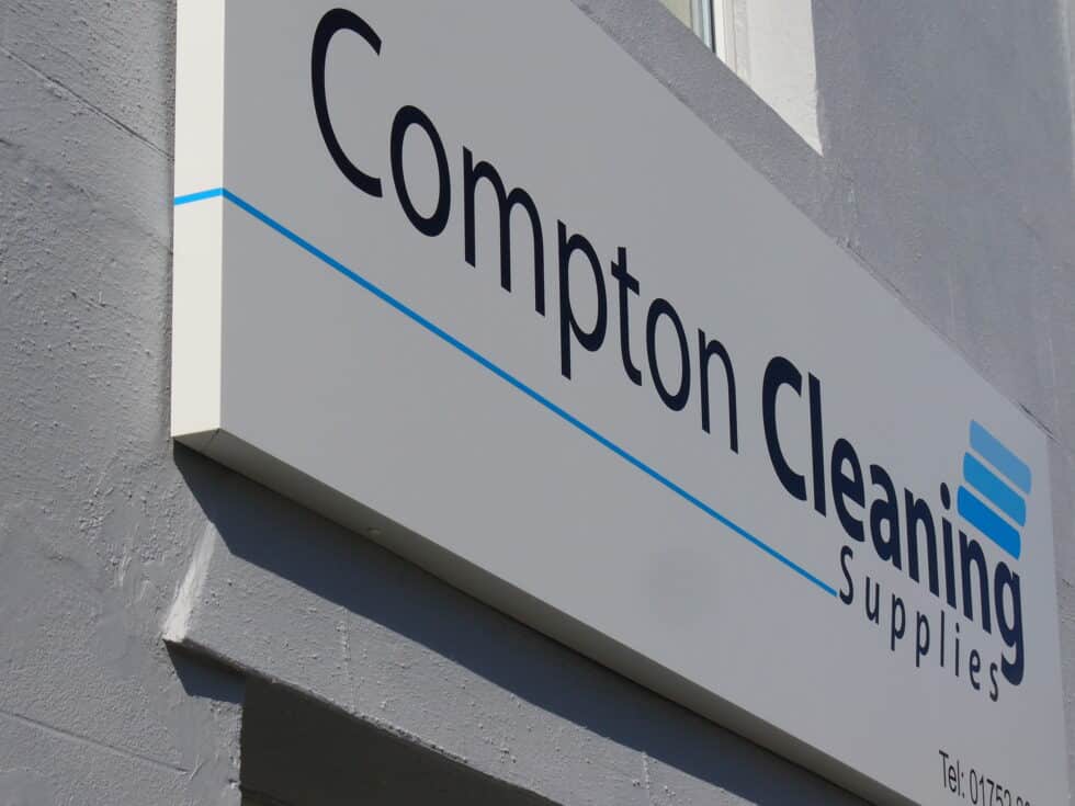 Folded Tray Signs - Seymour Signs